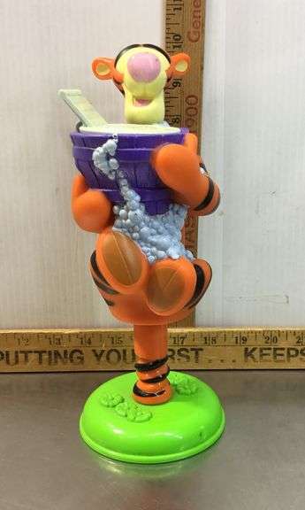 Tigger Bubble Maker - Sherwood Auctions