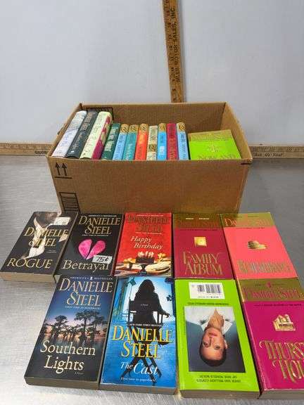 Danielle Steel Box of Books - Sherwood Auctions