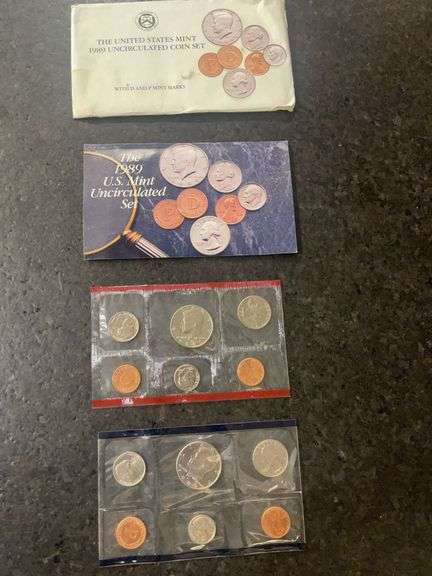 1989 D & P U.S. Mint Uncirculated Coin Sets - Sherwood Auctions