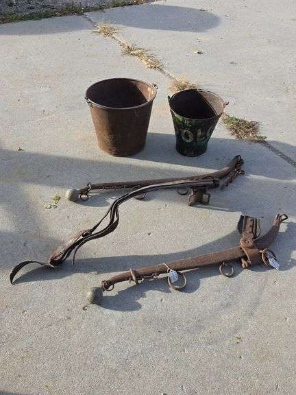 Antique Work Horse Tack, Buckets - Sherwood Auctions