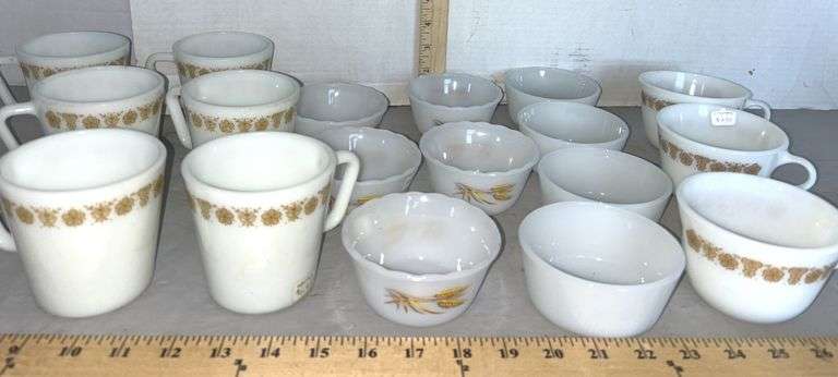 Pyrex Butterfly Gold D-Handle Coffee Cups, Fire King Milk Glass Golden ...