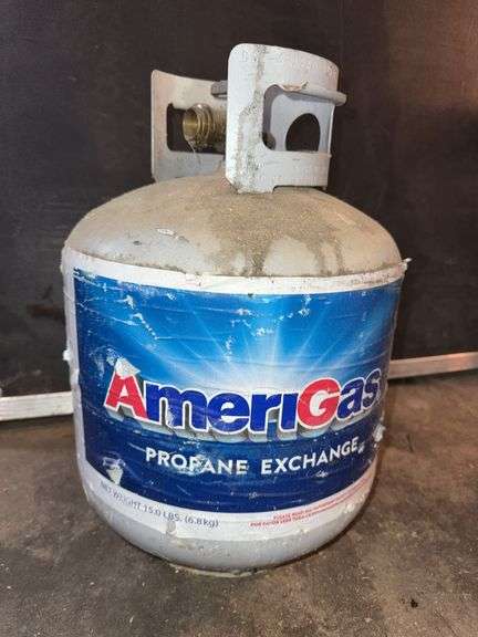 Empty 15 Pound Propane Tank - Sherwood Auctions