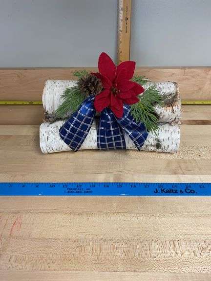 Homemade Yule log Decór with 3 Logs - Sherwood Auctions