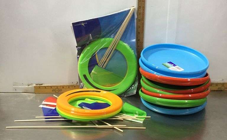 Lawn Game and Stack of Frisbees - Sherwood Auctions