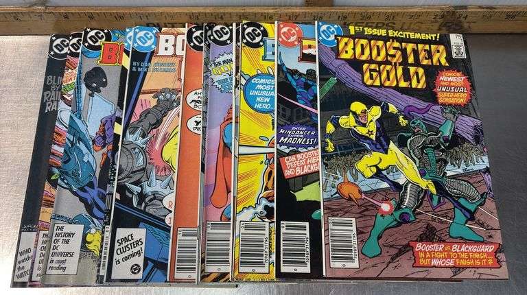 15 Booster Gold Comics - Sherwood Auctions