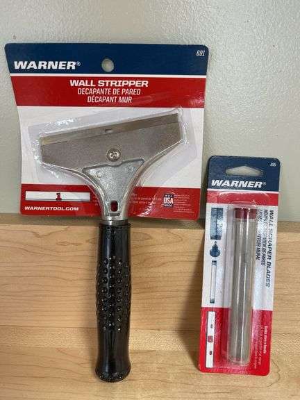 Warner Wall Scrapper With Extra Blades - Sherwood Auctions