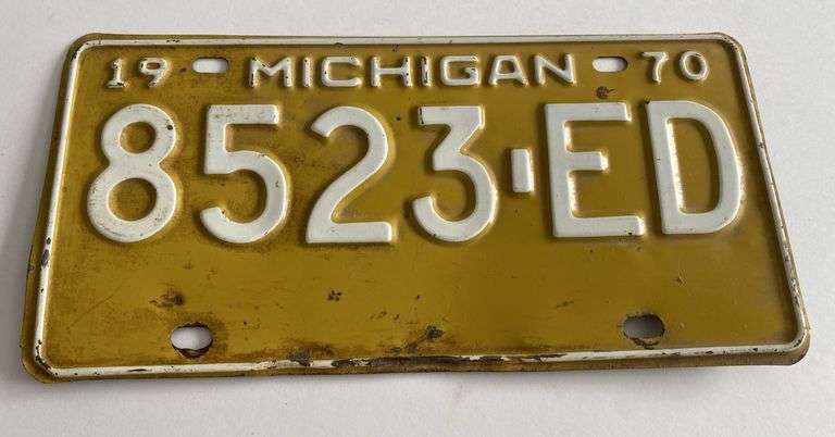Michigan License Plate 1970 - Sherwood Auctions