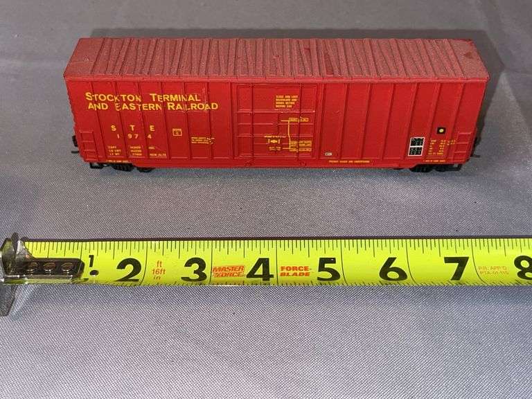 STOCKTON TERMINAL & EASTERN 50' PLUG DOOR BOX CAR - Sherwood Auctions