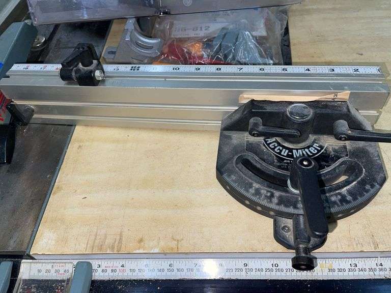 Delta Unisaw 10”Tilting Arbor Saw- has power & Handbuilt 34” tall ...