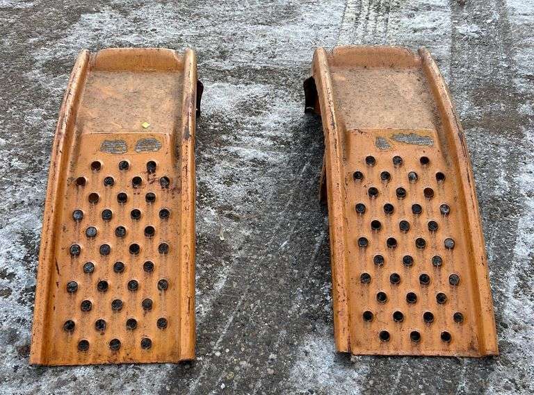 Orange Car Ramps - Sherwood Auctions