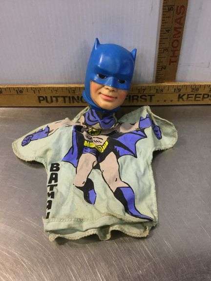 Batman Hand Puppet - Sherwood Auctions