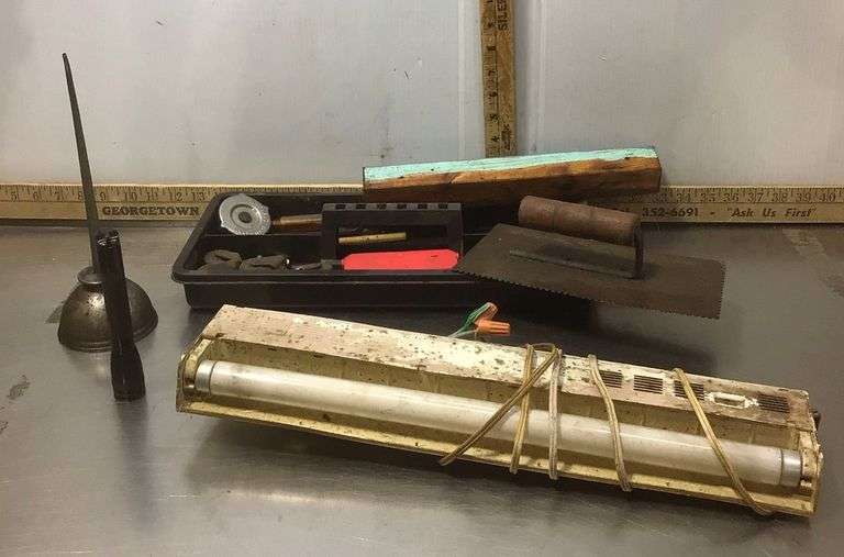 Vintage Metal Oil Can, Under Cabinet Flourescent Light, Mini Maglite ...