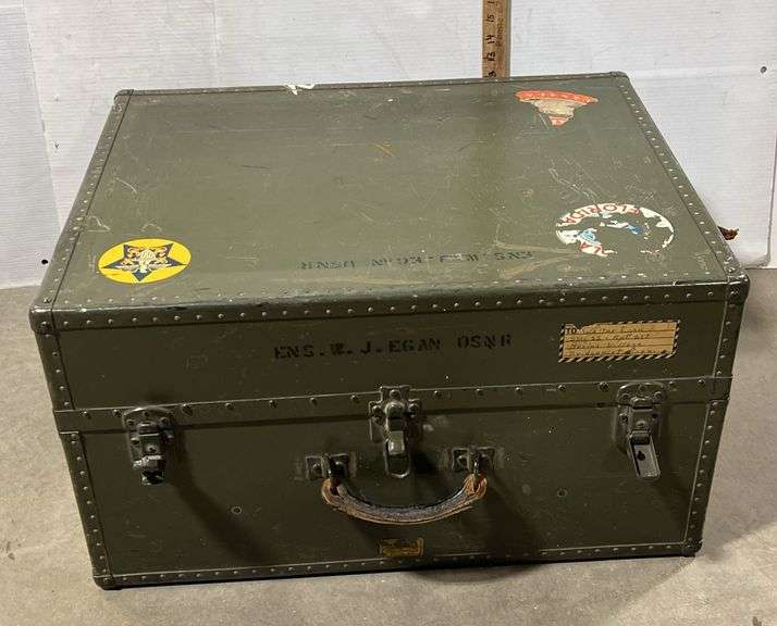 World War ll Foot Locker - Sherwood Auctions