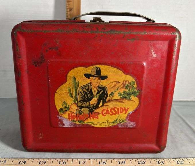 1950's Hopalong Cassidy Red Metal Lunchbox - Sherwood Auctions