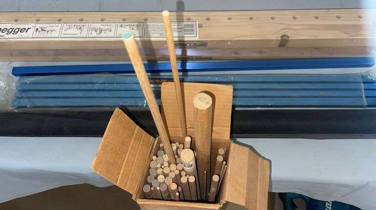 Powertec Multi T-Track, Woodpegger, Hardwood Dowels & Screen - Sherwood ...