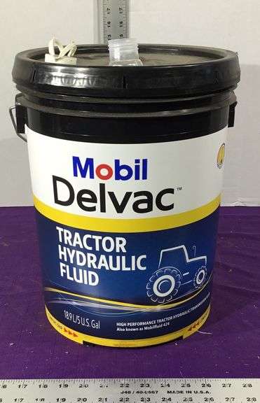 Unopened 5 Gallon Pail of Mobil Delvac Hydraulic Fluid - Sherwood Auctions