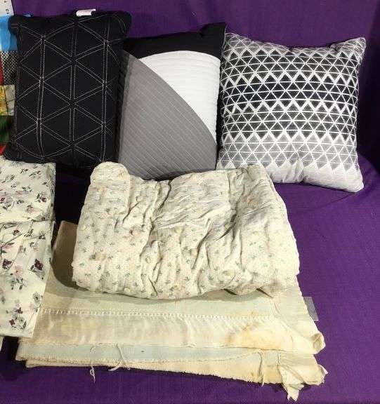 Assorted Throw Pillows & Bedding - Sherwood Auctions