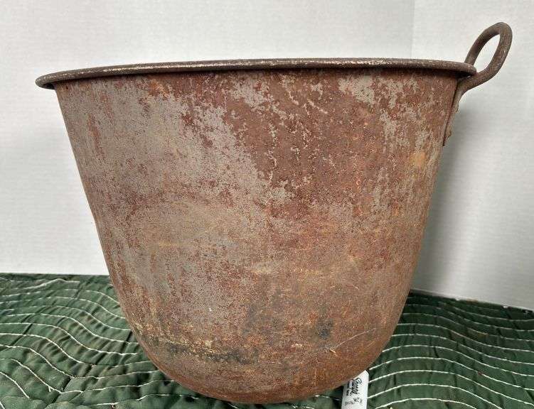Rusted Metal Bean Pot/Cauldron - Sherwood Auctions
