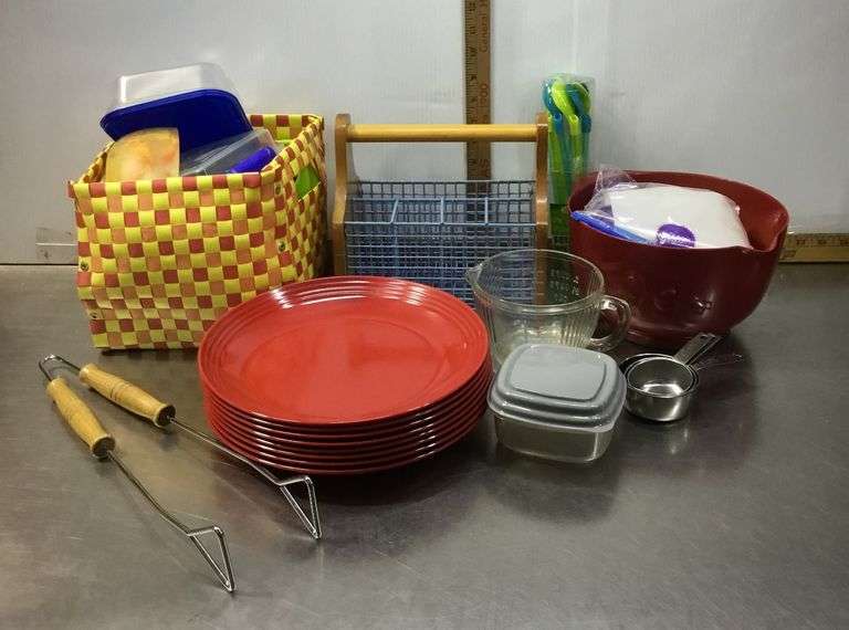 Miscellaneous Kitchen Items - Sherwood Auctions