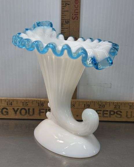 Fenton Ruffle Edge Vase - Sherwood Auctions