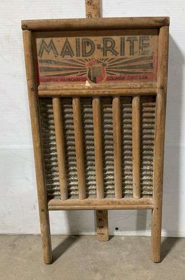 Maid Rite Washboard - Sherwood Auctions