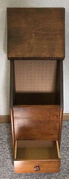 28”x13.5”x12” Wooden Taters & Onion Box - Sherwood Auctions