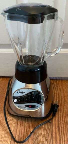 Oster Precise Blender Glass Pitcher (works) - Sherwood Auctions