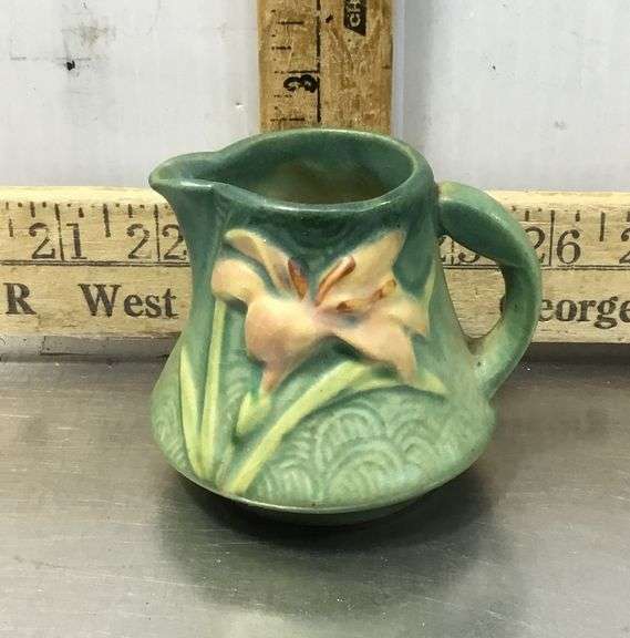 Tiny Roseville Pitcher - Sherwood Auctions