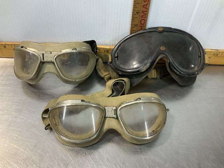 Vintage Aviation Goggles - Sherwood Auctions