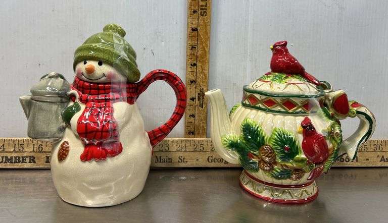 Decorative Tea Pots - Sherwood Auctions