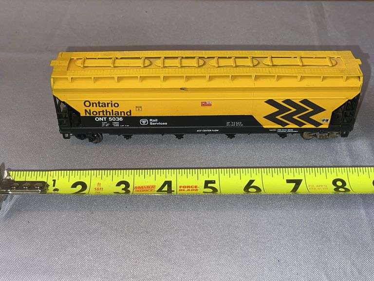 HO Scale Ontario Northland 3 Bay Centerflow Covered Hopper - Sherwood ...