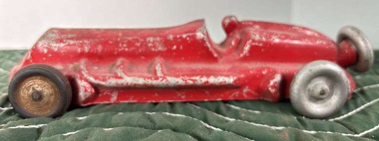 1945 E.R. Roach Sand-Cast Aluminum Race Car - Sherwood Auctions