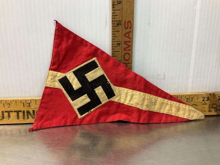 Nazi Swastika Cloth Pennant Shape - Sherwood Auctions