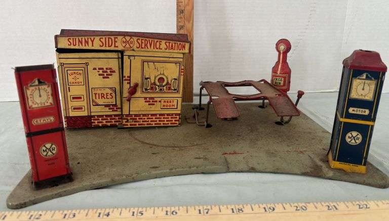 1930's Marx Sunny Side Service Station Tin Lithograph Toy - Sherwood ...