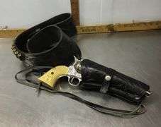 Prop Gun Revolver (non fire able) With Belt - Sherwood Auctions