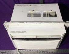Kenmore Window AC Unit Has Power - Sherwood Auctions