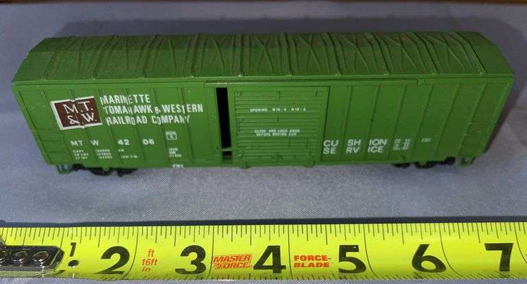 Marinette, Tomahawk, & Western Railroad 50’ Boxcar HO Scale - Sherwood ...