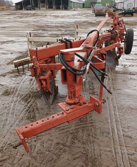 Case 308 4 Bottom Plow - Sherwood Auctions