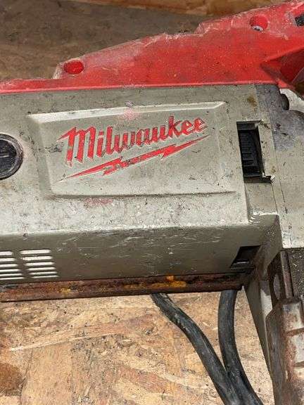 Milwaukee 6232-20 Deep Cut Variable Speed Band Saw- has power ...