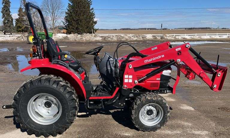 Mahindra 1626 HST Tractor (8 Hours) 4x4 - Sherwood Auctions