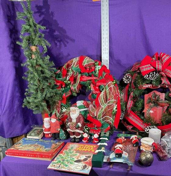 Assorted Christmas Decor - Sherwood Auctions