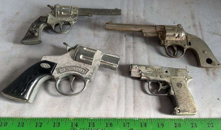 Hubley, The Detective, Sure Shot, Nichols Vintage Diecast Toy Guns ...