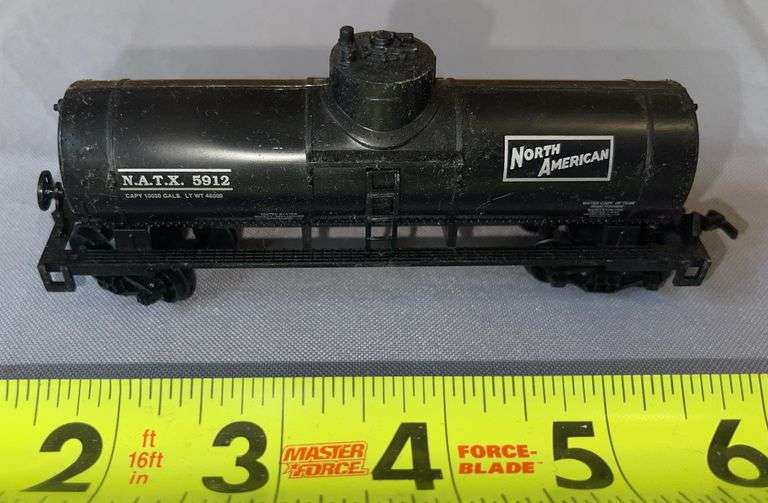 Life-Like North American Single Dome Tank Car NATX 5912 HO Scale ...