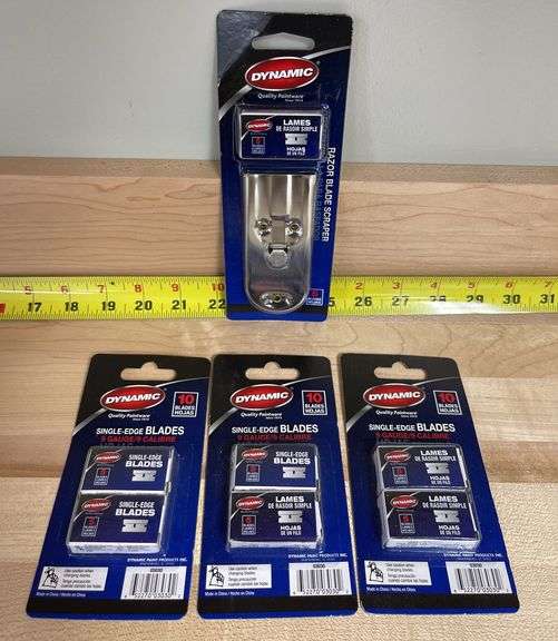 Dynamic Razor Blade Scrapper With Extra Blades(New) - Sherwood Auctions