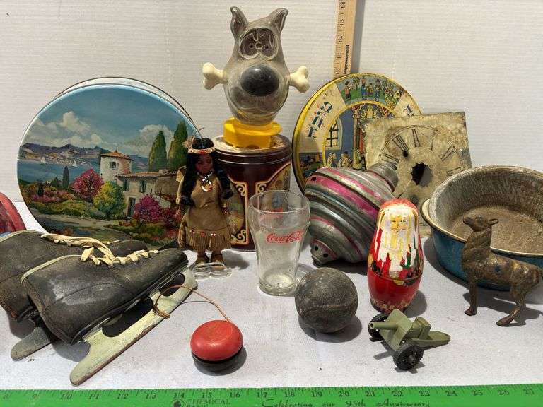 Fun Collection of Vintage Items- see pics - Sherwood Auctions