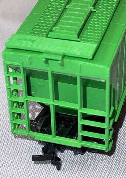 Cargill Salt Green Hopper Car HO Scale - Sherwood Auctions