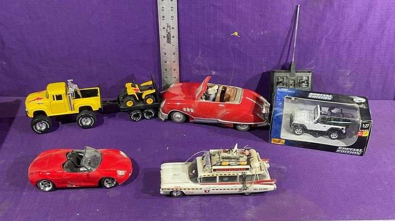 Die Cast Cars, Ghost Buster Model, RC Car & More - Sherwood Auctions