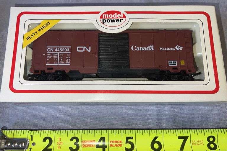 Model Power Canadian National (CN) 40' Boxcar HO Scale - Sherwood Auctions
