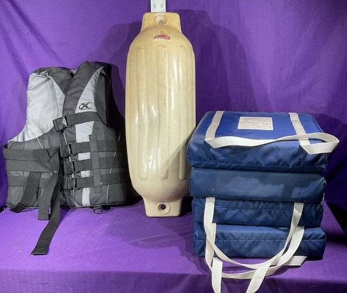 Boat Bumper, Size L Life Jacket & Set of 4 Throwable Floatation Devices ...