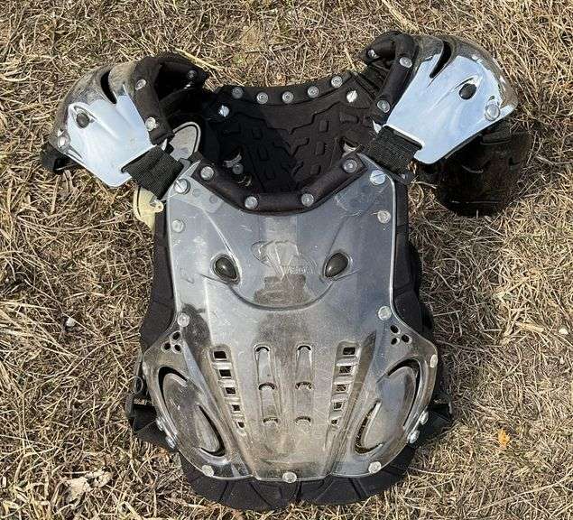 Vega Motorcycle Chest Protector - Sherwood Auctions